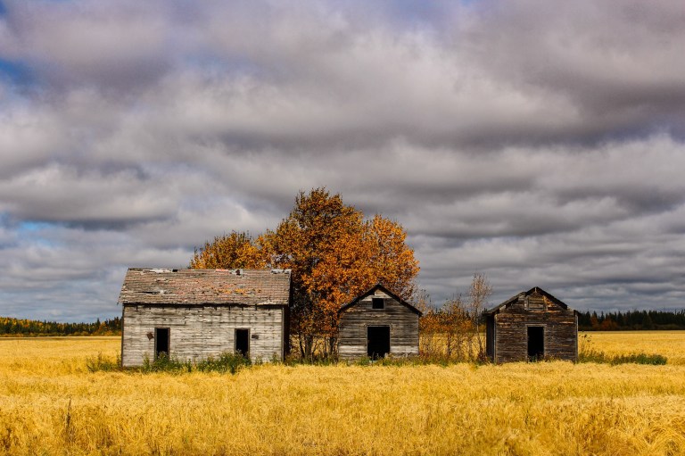 Saskatchewan: Truly a Land of Living Skies – Northern Escape Photography